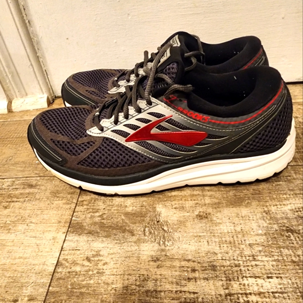 Mens Brooks Addiction 13 - Gem